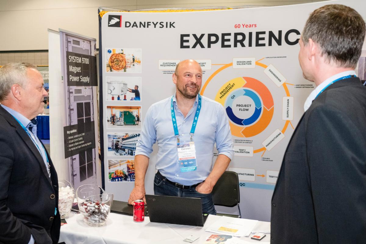 Photos – May 20 Posters – IPAC'24